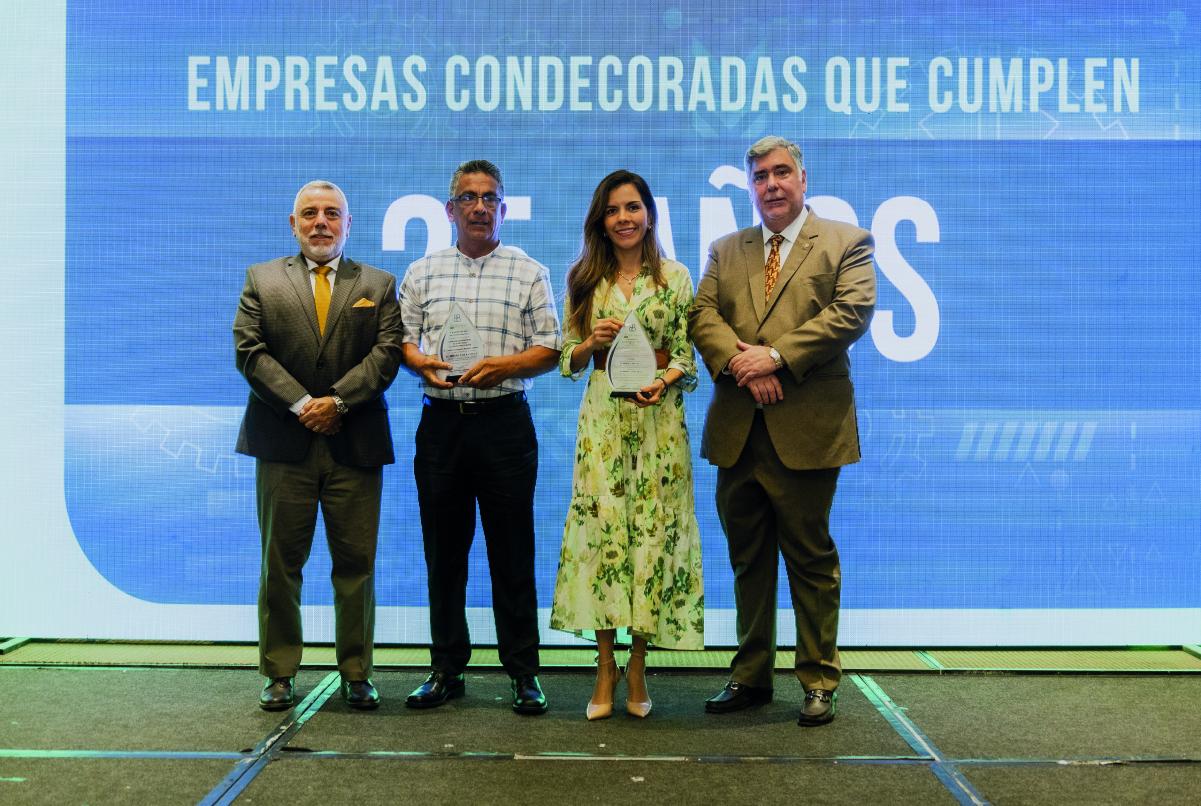 ARCA CONTINENTAL Ecuador fue reconocida por su aporte al sector ...