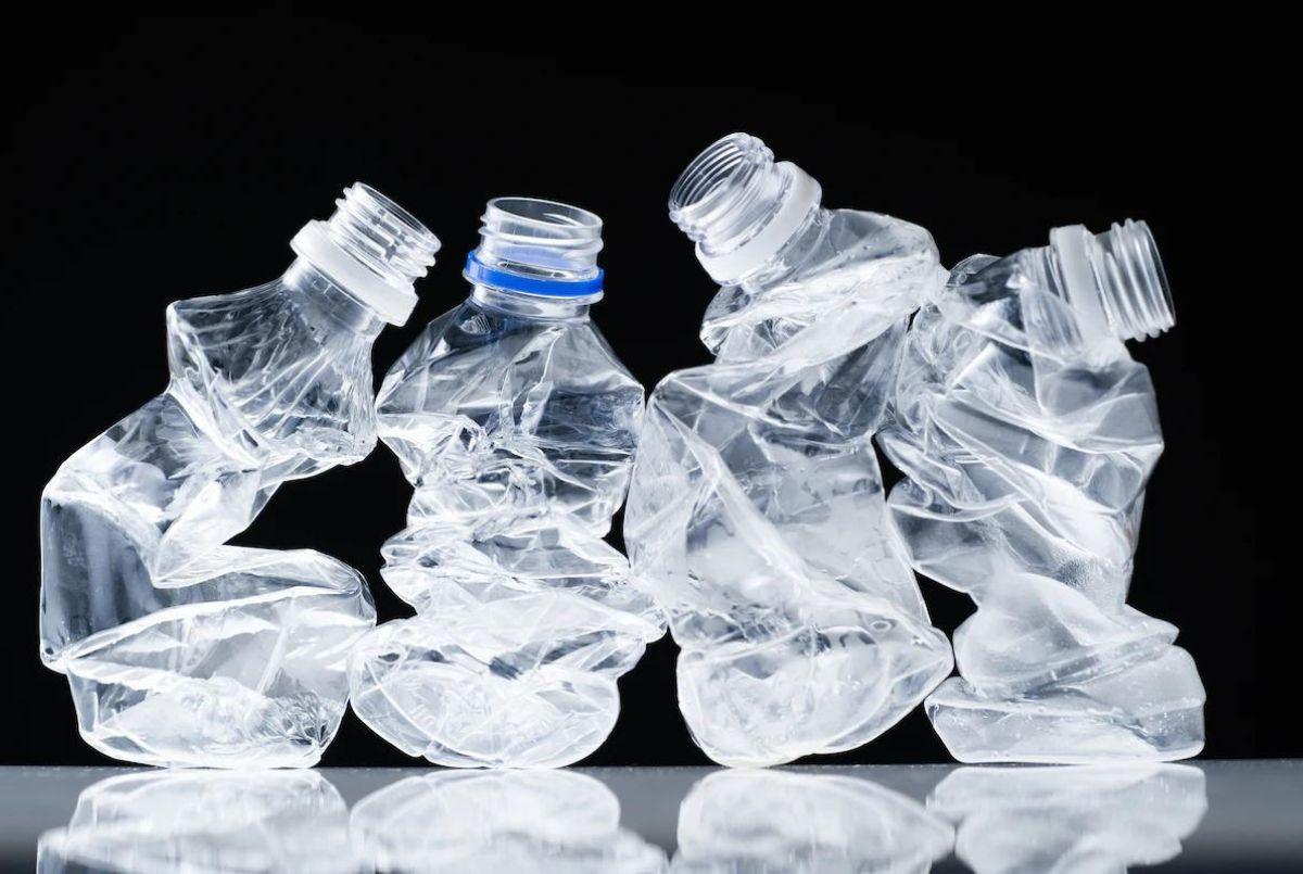 Producción de PET reciclado genera un kilo y medio menos de CO2 que el ...