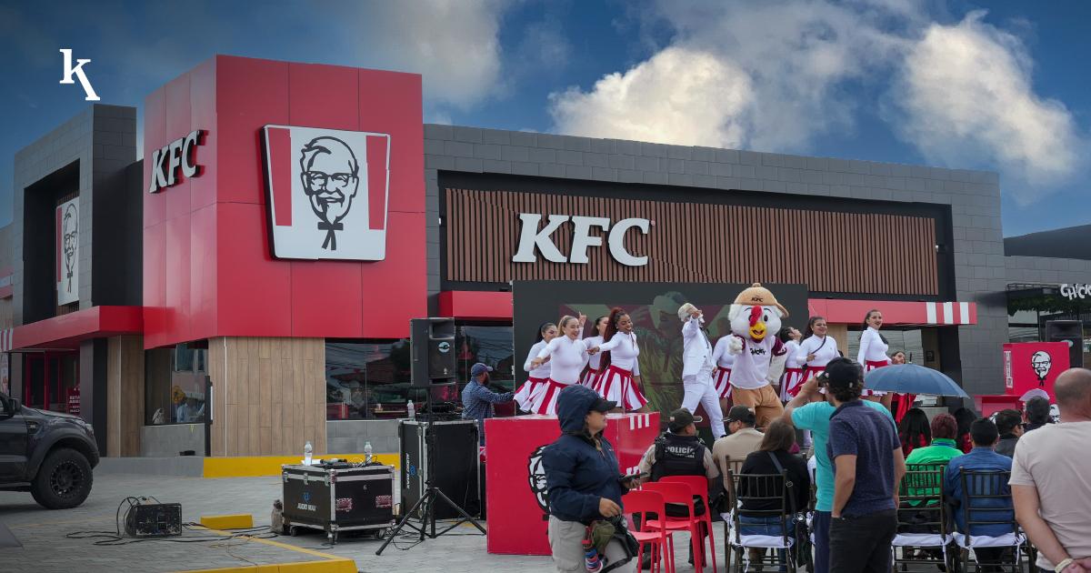 KFC abrió su nuevo local sostenible en Machachi | Ekosnegocios