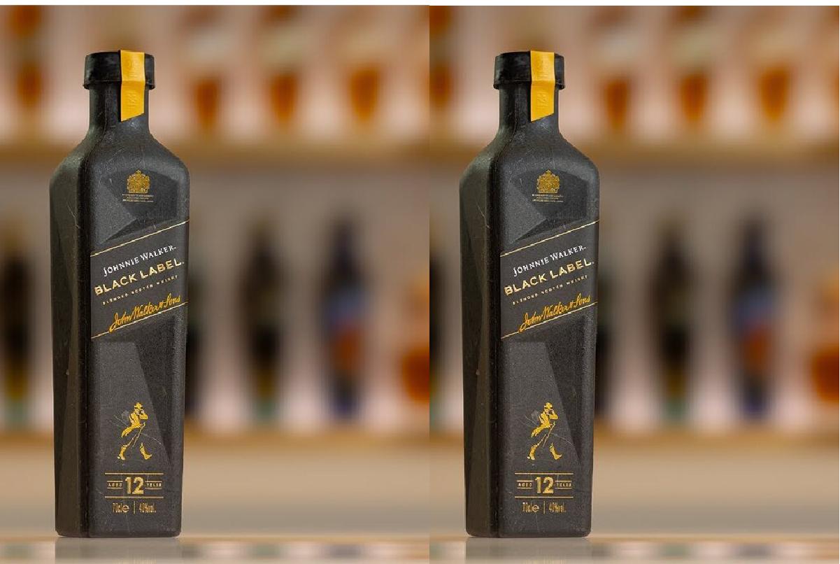 Johnnie Walker presenta su primera botella de papel | Ekosnegocios